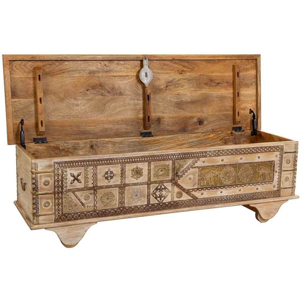 Baúl de madera artesanal beige 150x45x46h cm - Conforama